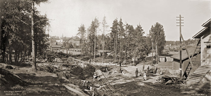 Signe Brander: Huvila-alaue 1911